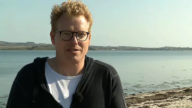 Sebastian Klein: Ulven er altså ikke særlig farlig | TV MIDTVEST Sebastian Klein: Ulven er altså ikke særlig farlig | TV MIDTVEST
