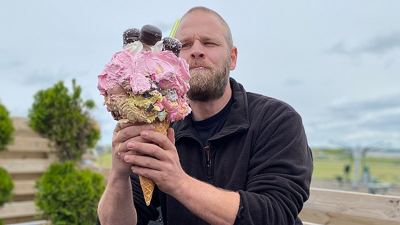Jesper tog imod udfordring: Kæmpede mod rekordstor is | TV MIDTVEST Jesper tog imod udfordring: Kæmpede mod rekordstor is | TV MIDTVEST